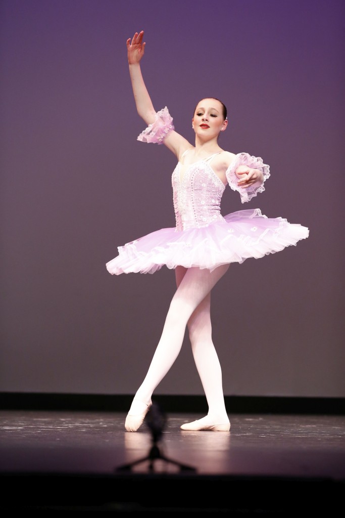 About – Knox Dance